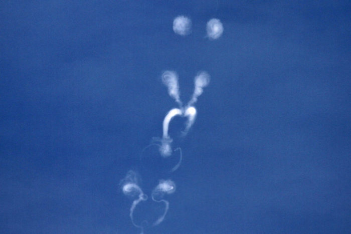 A close up view of Crow instability looking like a ‘bug’ ove…