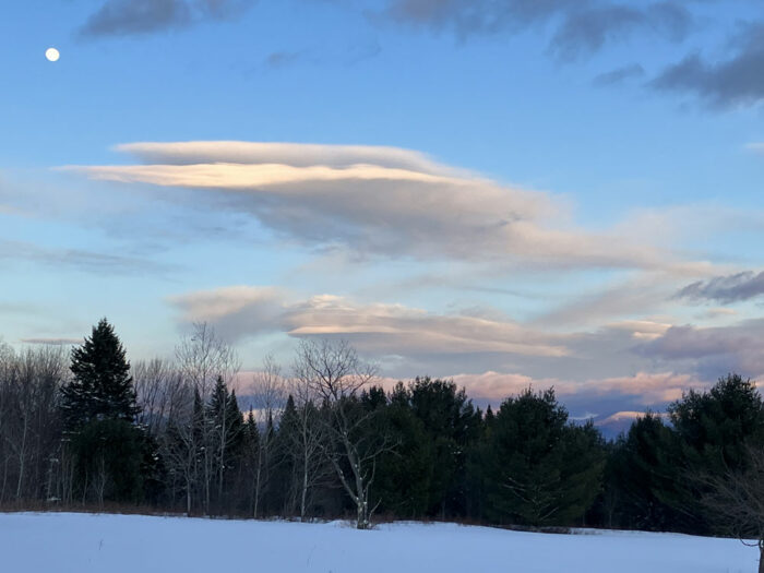 Lenticularis over Lunenburg, Vermont, US.